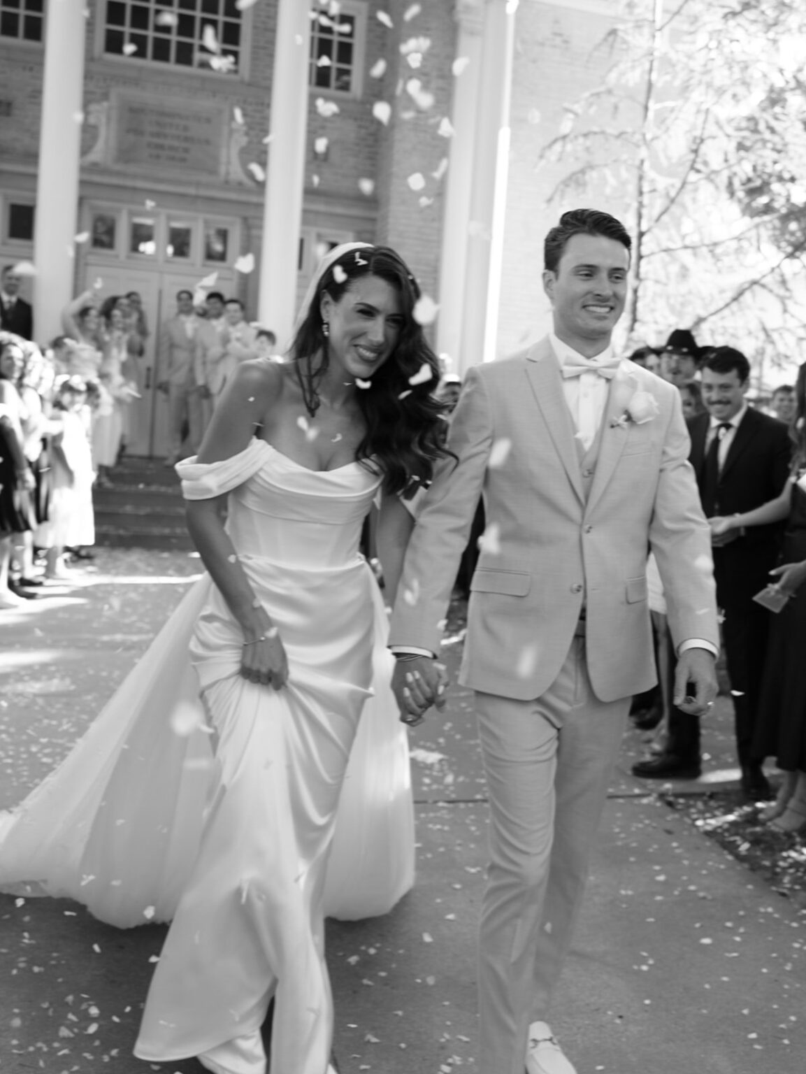 Jessica & Chase's wedding at the Mayo Hotel in Tulsa - Hannah Bri ...